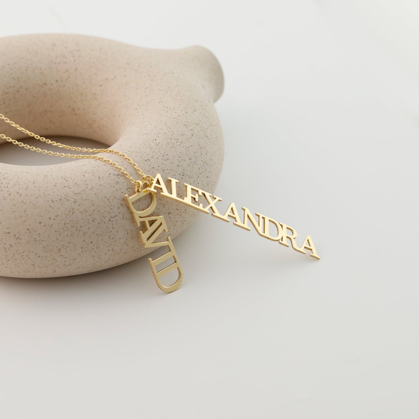 Custom Jewelry Personalized Name Necklace Vertical Name Charm Necklace ...